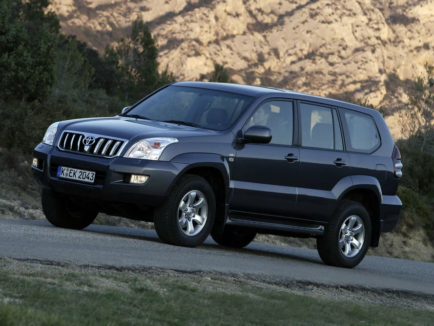 Toyota Land Cruiser Prado 120 Series Facelift Model range, equipment ...