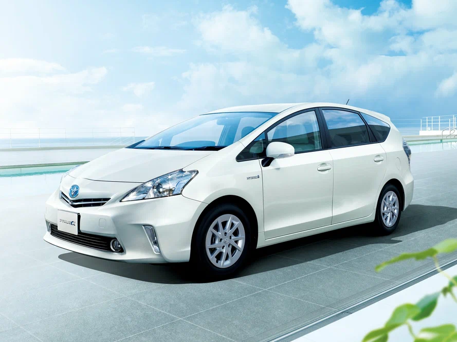 Toyota Prius Alpha I (ZVW40/41) Model range, equipment, technical ...